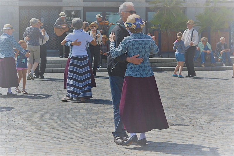 Soirée bal populaire - Villefontaine